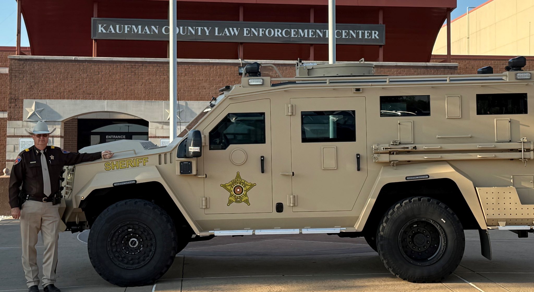 Kaufman Sheriff Debuts BearKat G3 Armored Rescue Vehicle